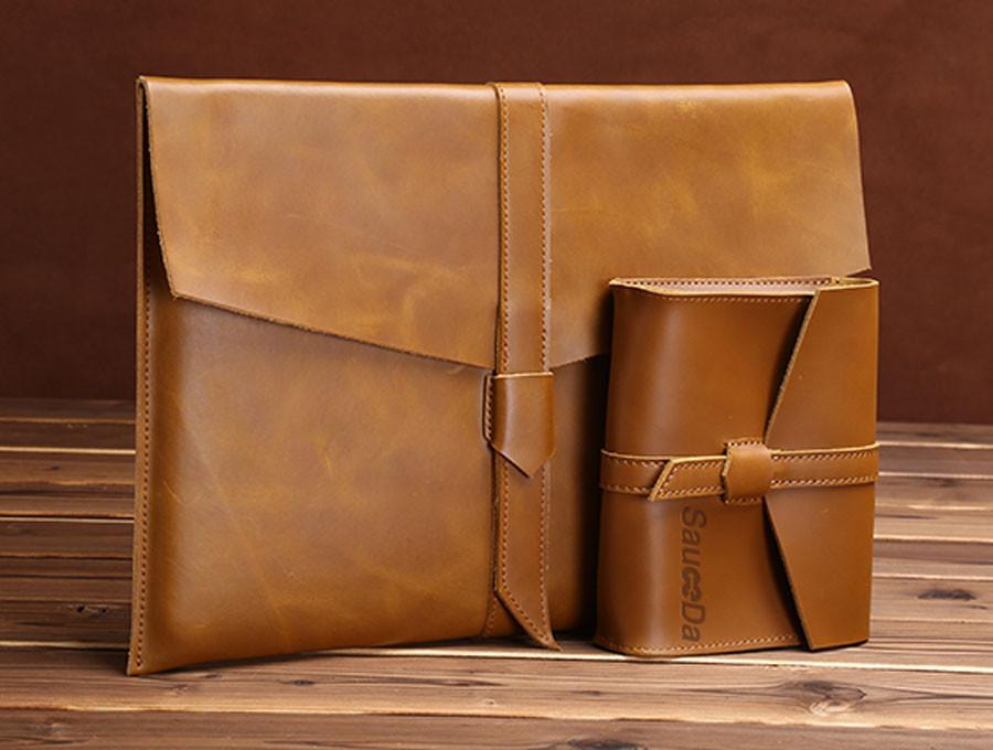 Genuine Leather Laptop Sleeve and Charger Case – Gifts for Designers