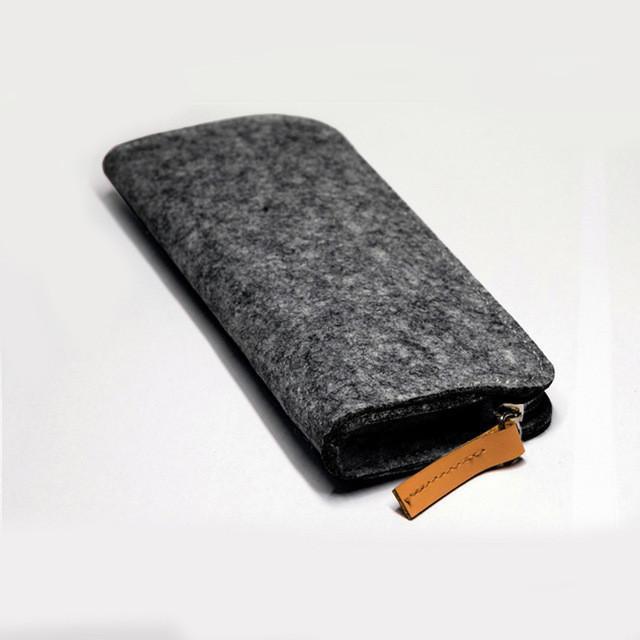 zipper Wool felt pencil case – Gifts for Designers