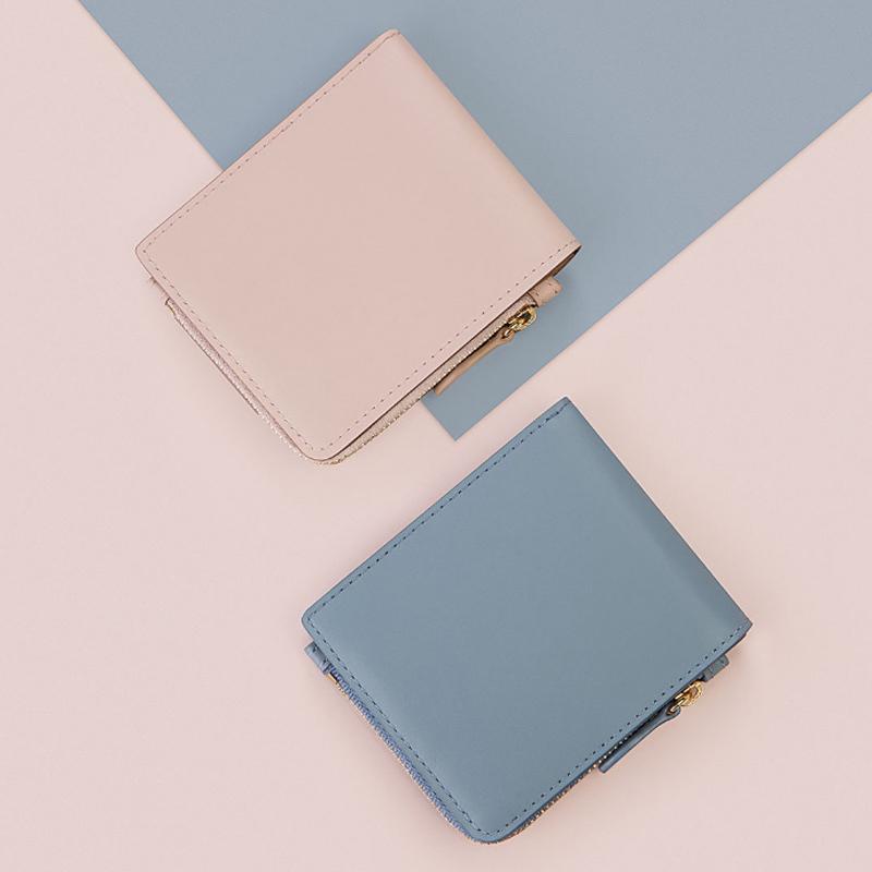 Minimal Pastel Colored Wallets – Gifts for Designers