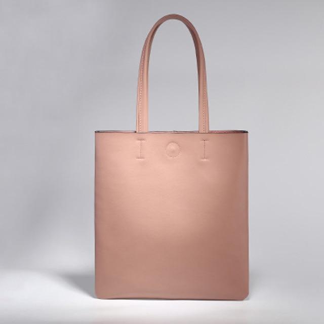 Minimalist Simple Leather Tote Bag – Gifts for Designers